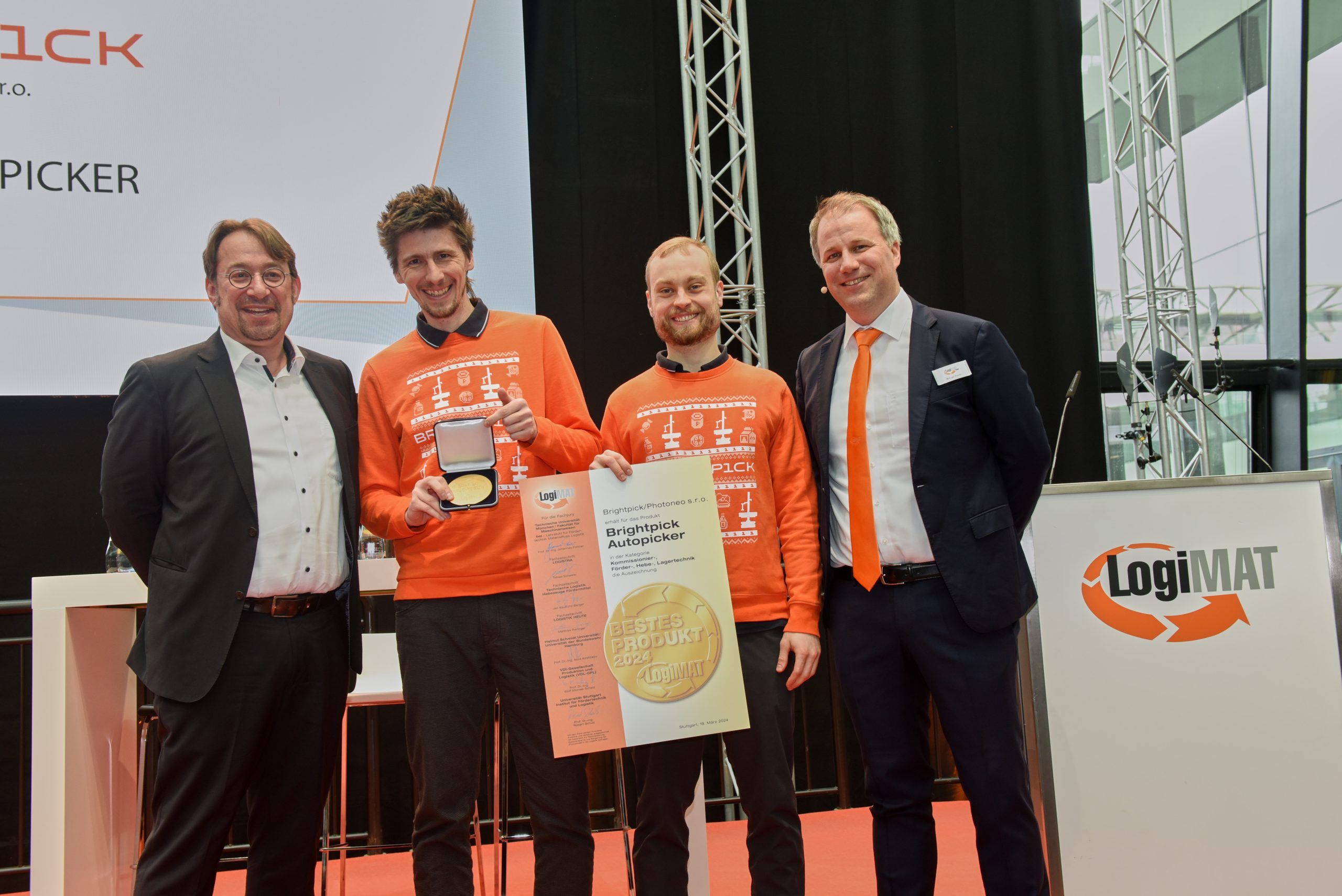 Brightpick Autopicker wins Best Product Award at LogiMAT 2024 - Brightpick